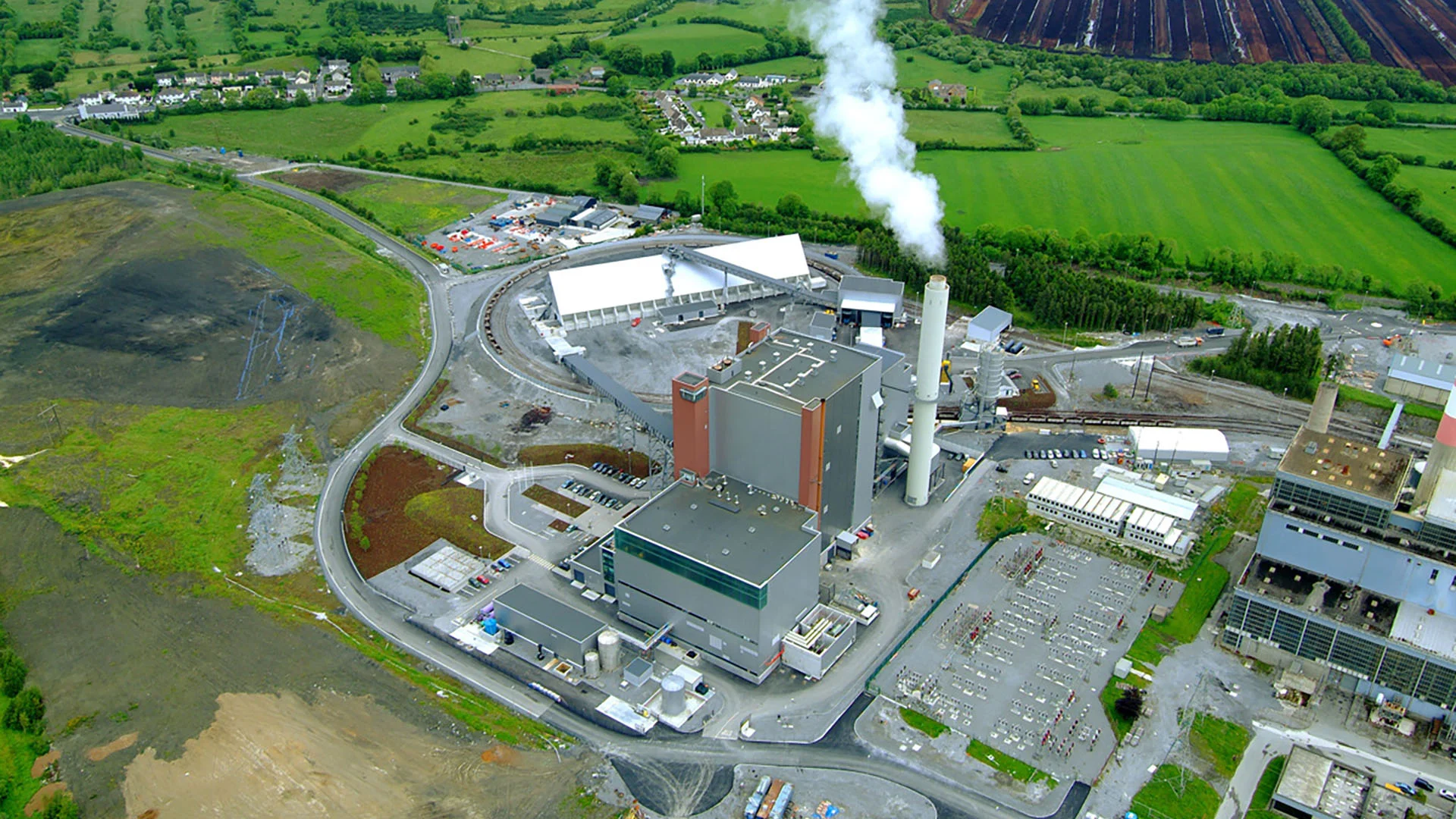 LM2500XPRESS Helps Secure Ireland's Grid | GE Vernova