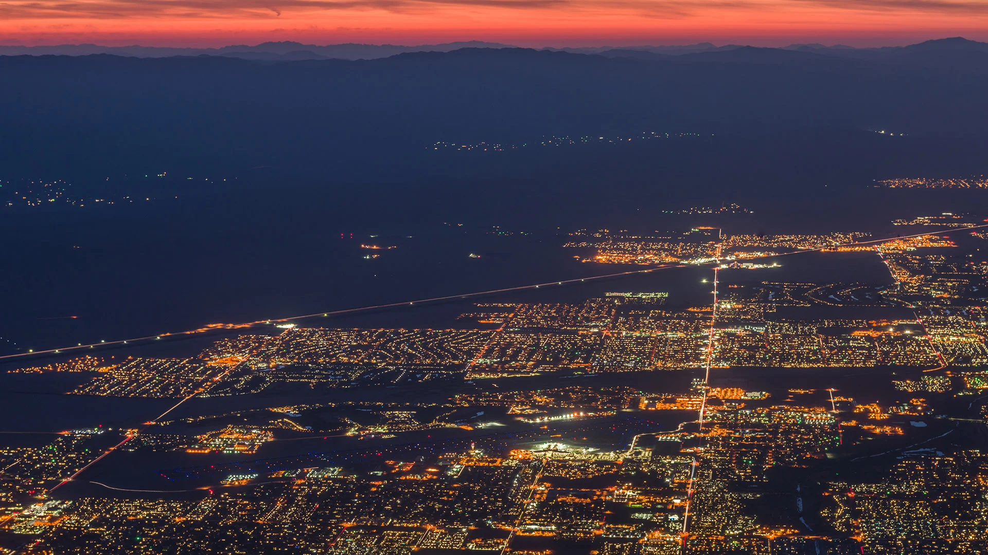 LMS100 Aeroderivative Gas Turbine | GE Vernova